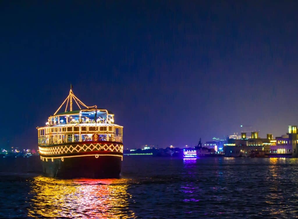 Enjoy a Wonderful Pearl Dinner Cruise - Thailand GoTo